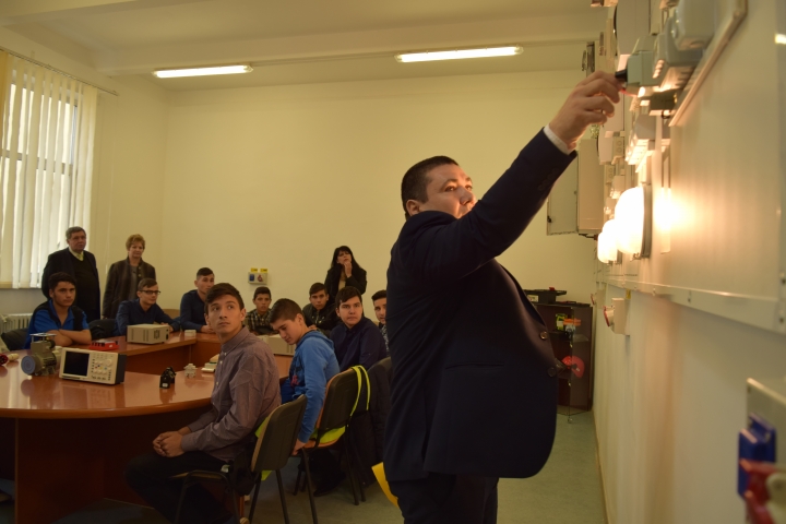 Distributie Oltenia | Ucenic Electrician | Noutati | Generatia de ...